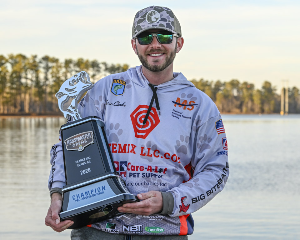 Opens profile: Clarke starts fast at Clarks Hill - Bassmaster