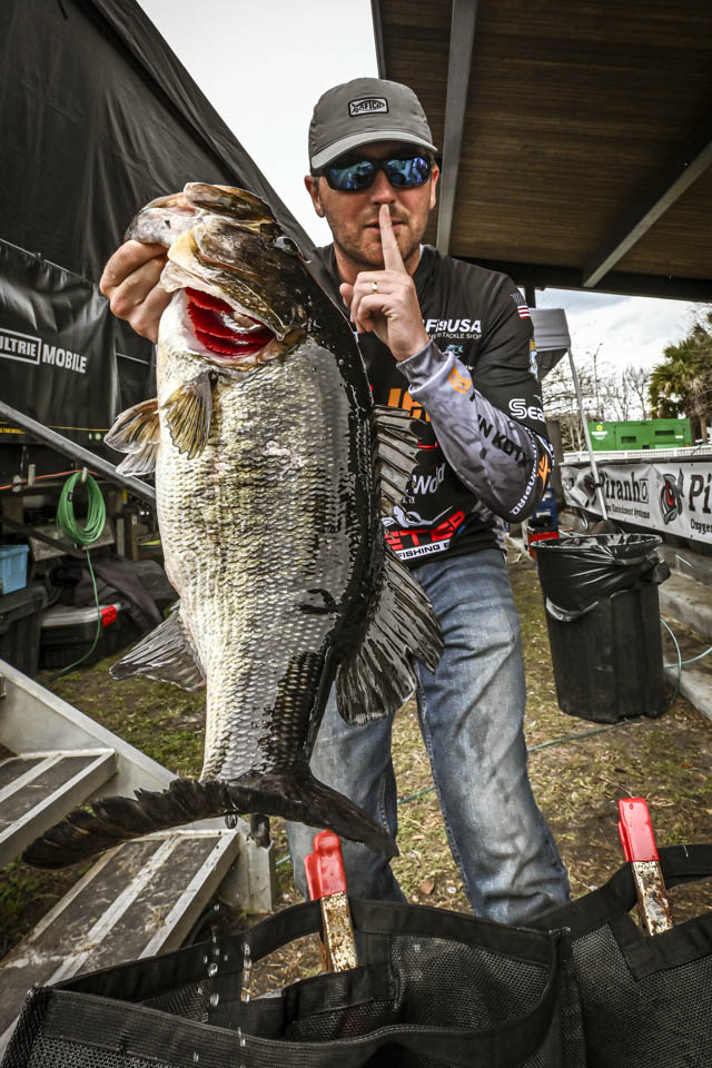 Garrett adds to St. Johns River legend - Bassmaster