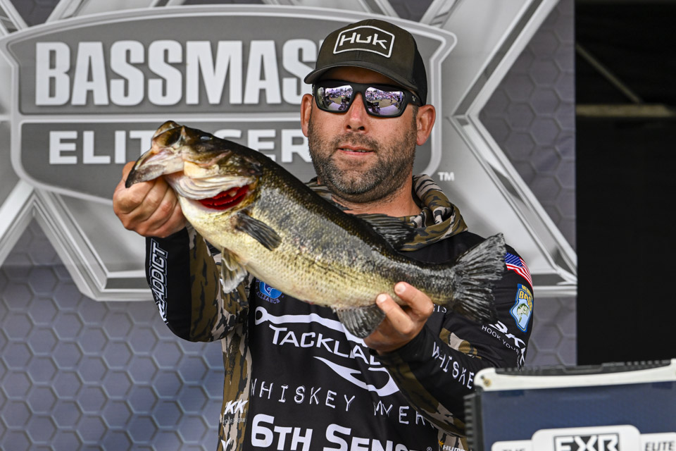 Riding good momentum - Bassmaster