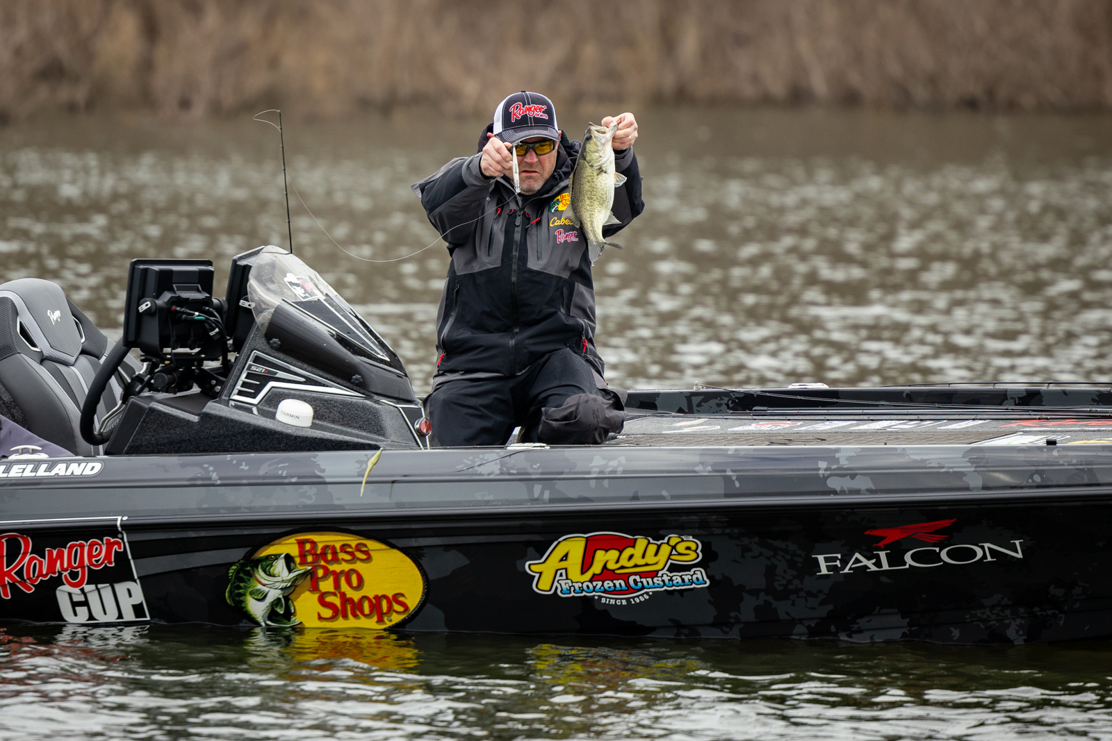 On the water at Sam Rayburn Reservoir - Fish Crusade