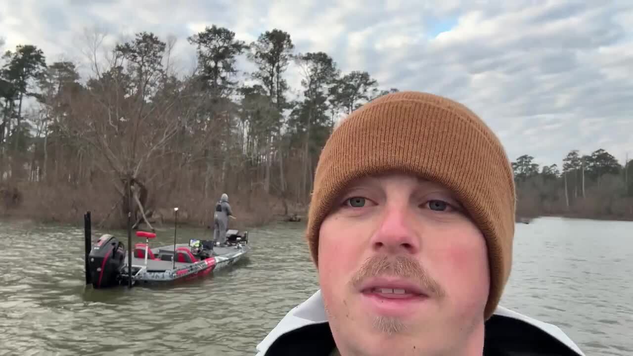 8:00 update from on the water with Chase Sansom - Bassmaster