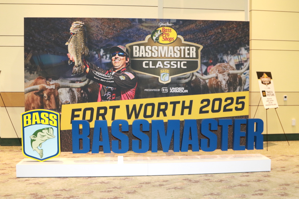 Take a full 2025 Classic Expo tour - Bassmaster