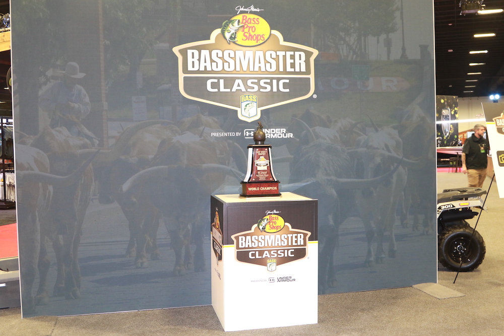 Take a full 2025 Classic Expo tour - Bassmaster