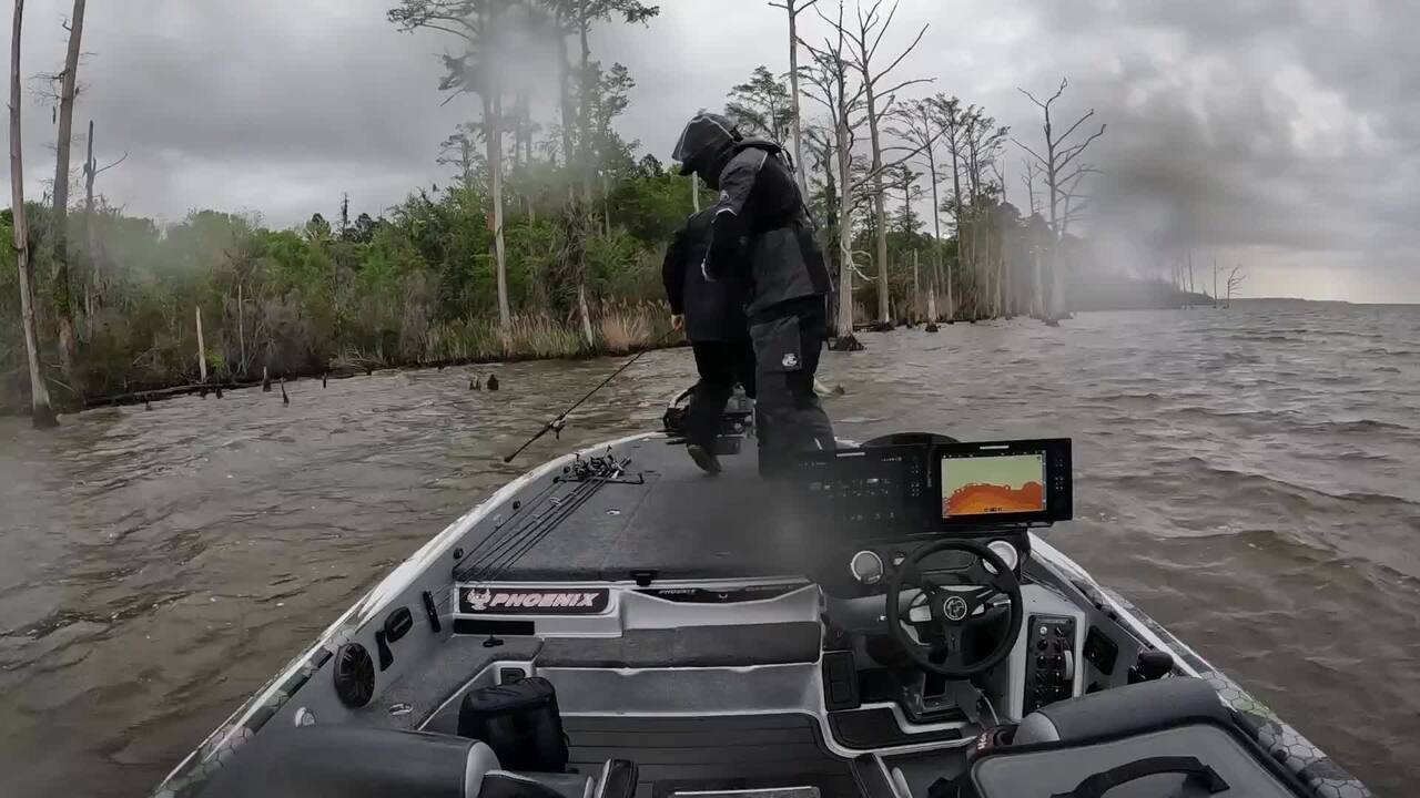 Norsetter's 7-pounder on Day 2 - Bassmaster
