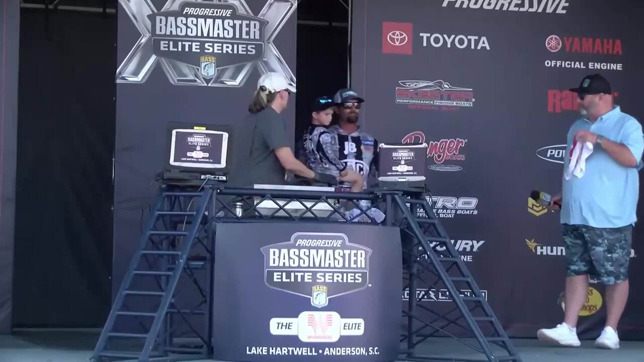 Drew Cook keeps lead on Day 3 at Lake Hartwell - Bassmaster