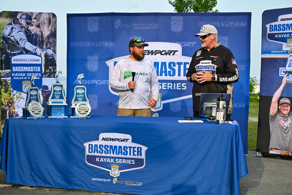 Kayak: Awards ceremony at Lake Champlain - Bassmaster