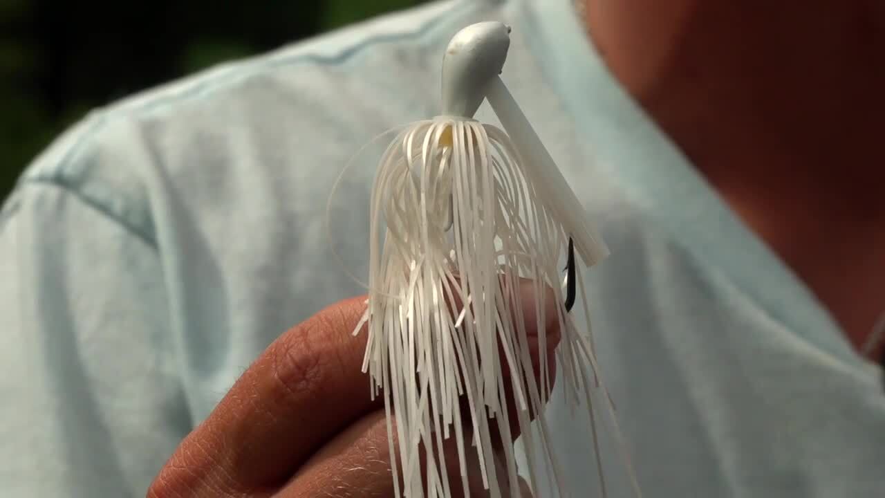 1-Minute Angler: Smith's fall jig tips - Bassmaster