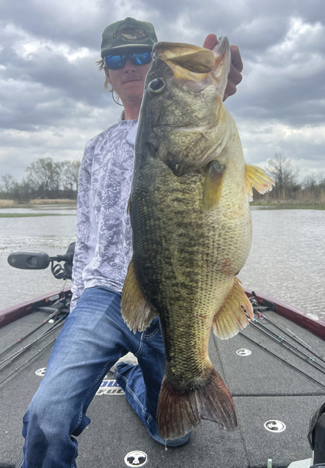 January/February 2026 Lunker Club - Bassmaster