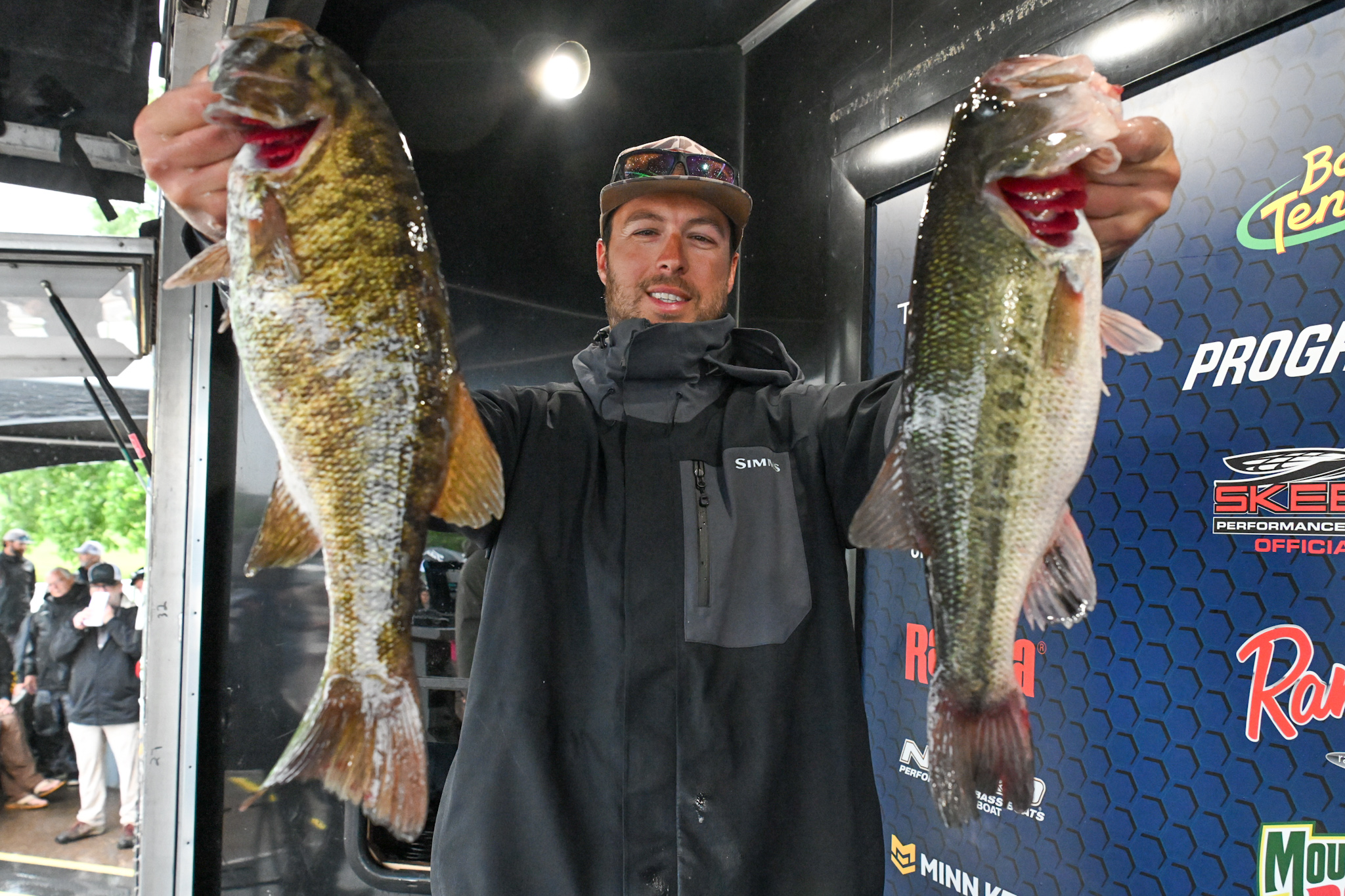 Open: Knight wins Kentucky Lake - Bassmaster