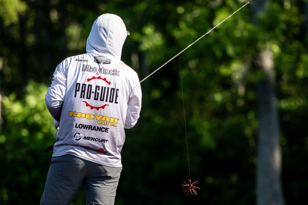 Bringin' 'em in with Blaylock - Bassmaster